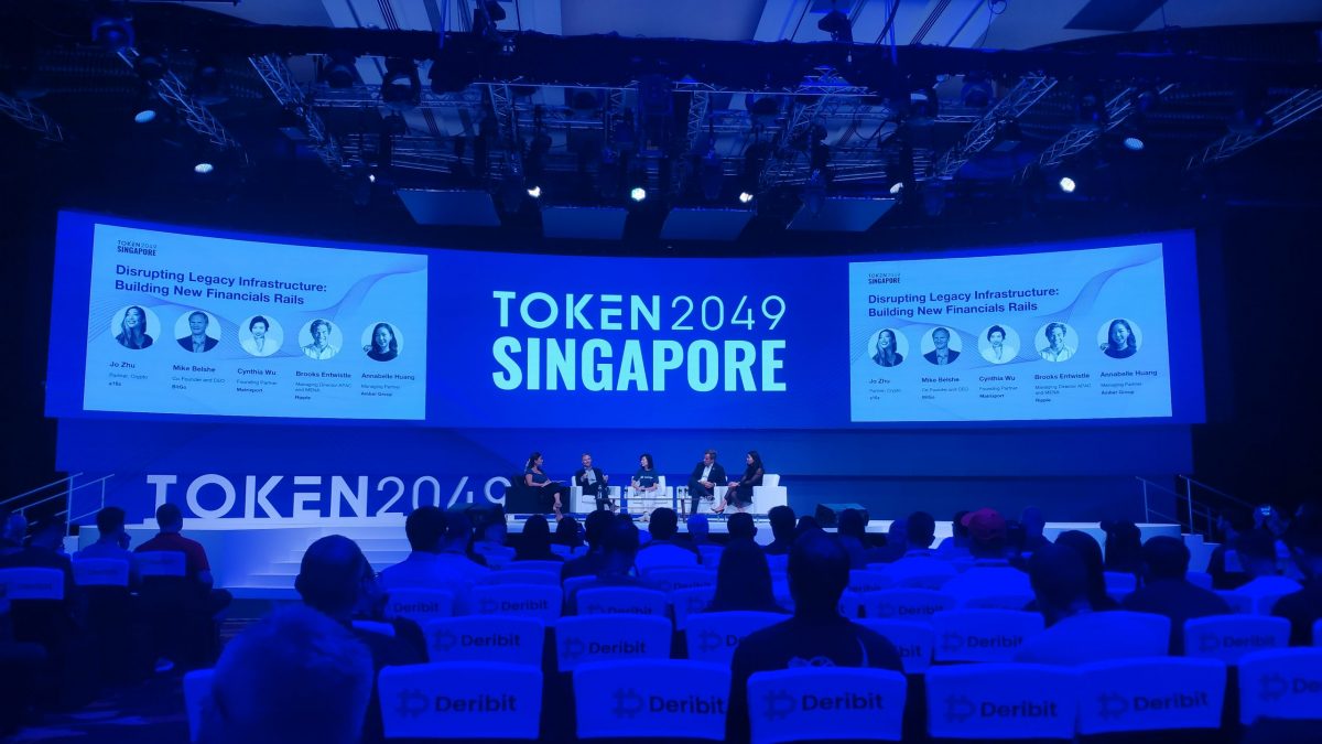 TOKEN 2049: Industry Steers Towards DeFi to Onboard Institutional Liquidity